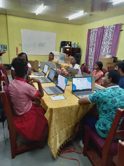 15 differently-abled persons being trained in basic computer skills ...